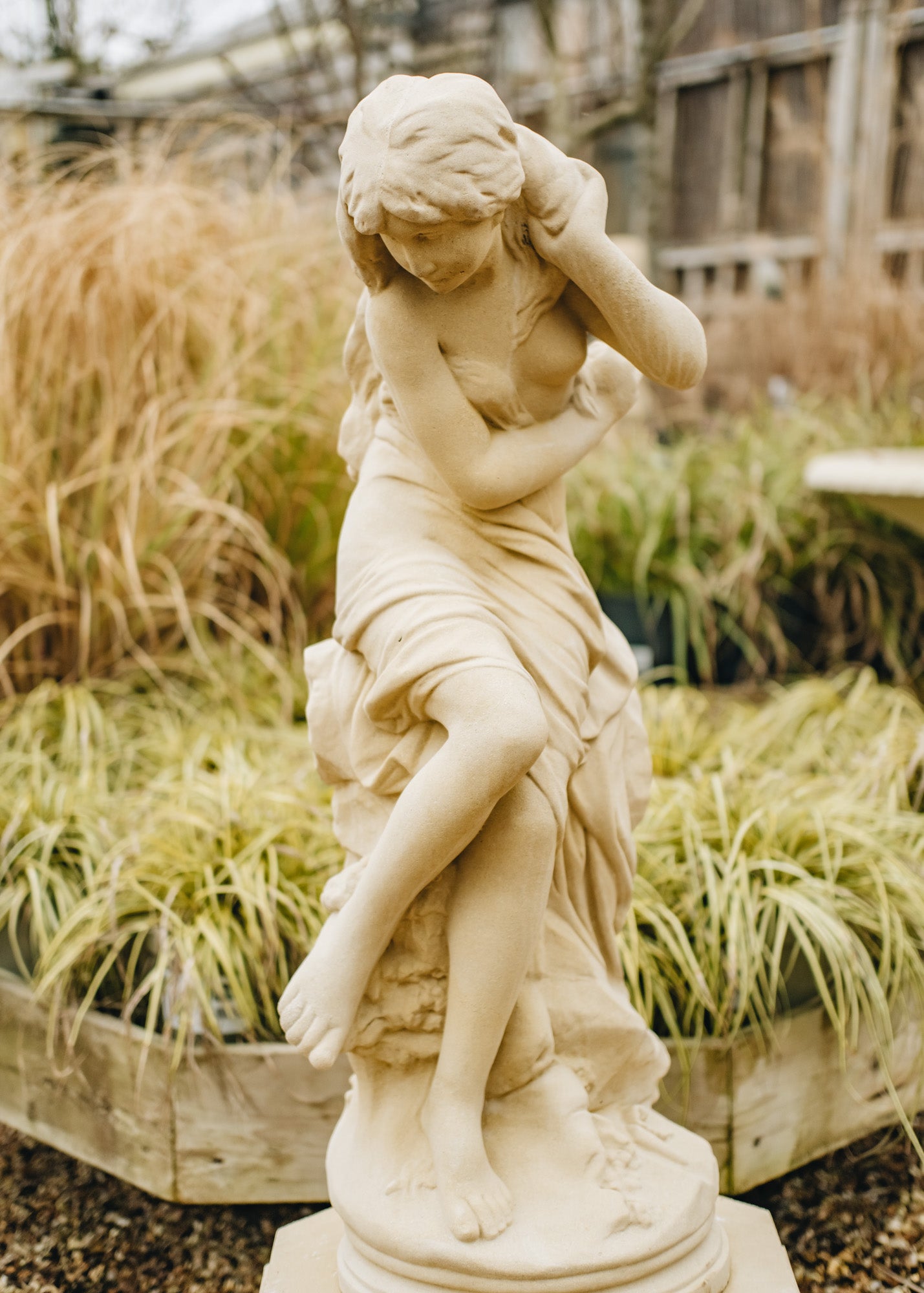 Haddonstone Venus Statue – Burford Garden Co.