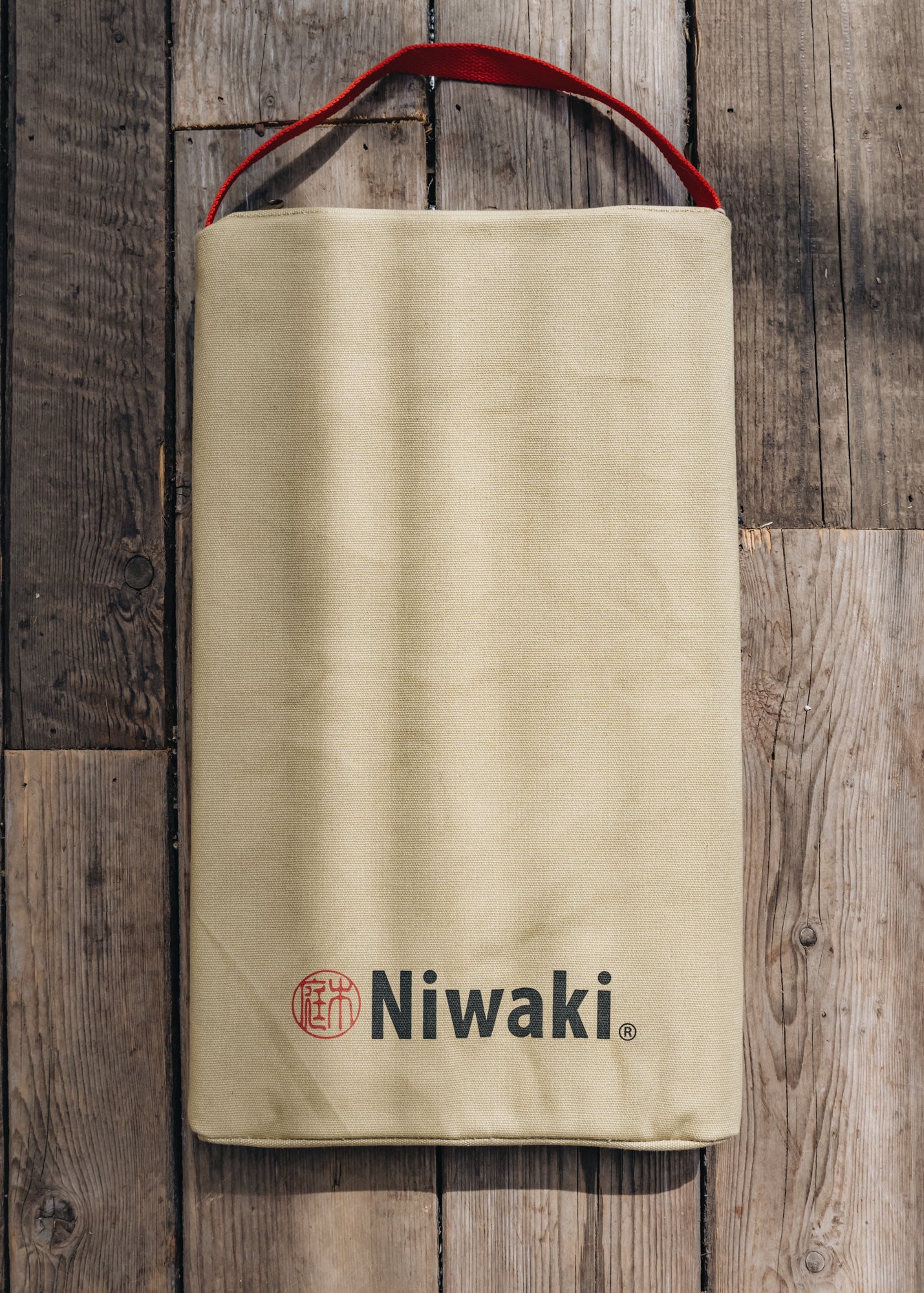 Niwaki Canvas Gardening Kneeler Pad | Burford Garden Co.