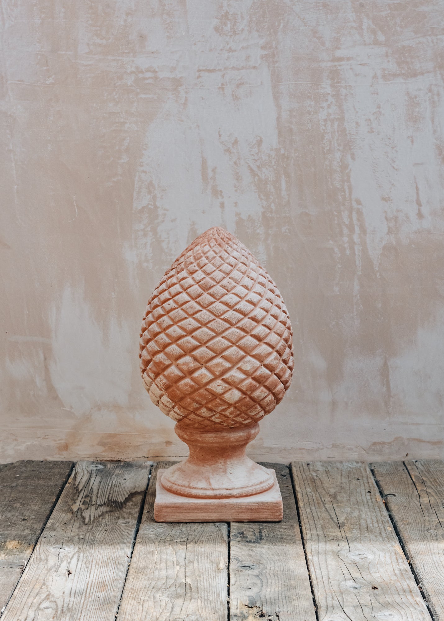 Medium Pinecone, 47cm – Burford Garden Co.