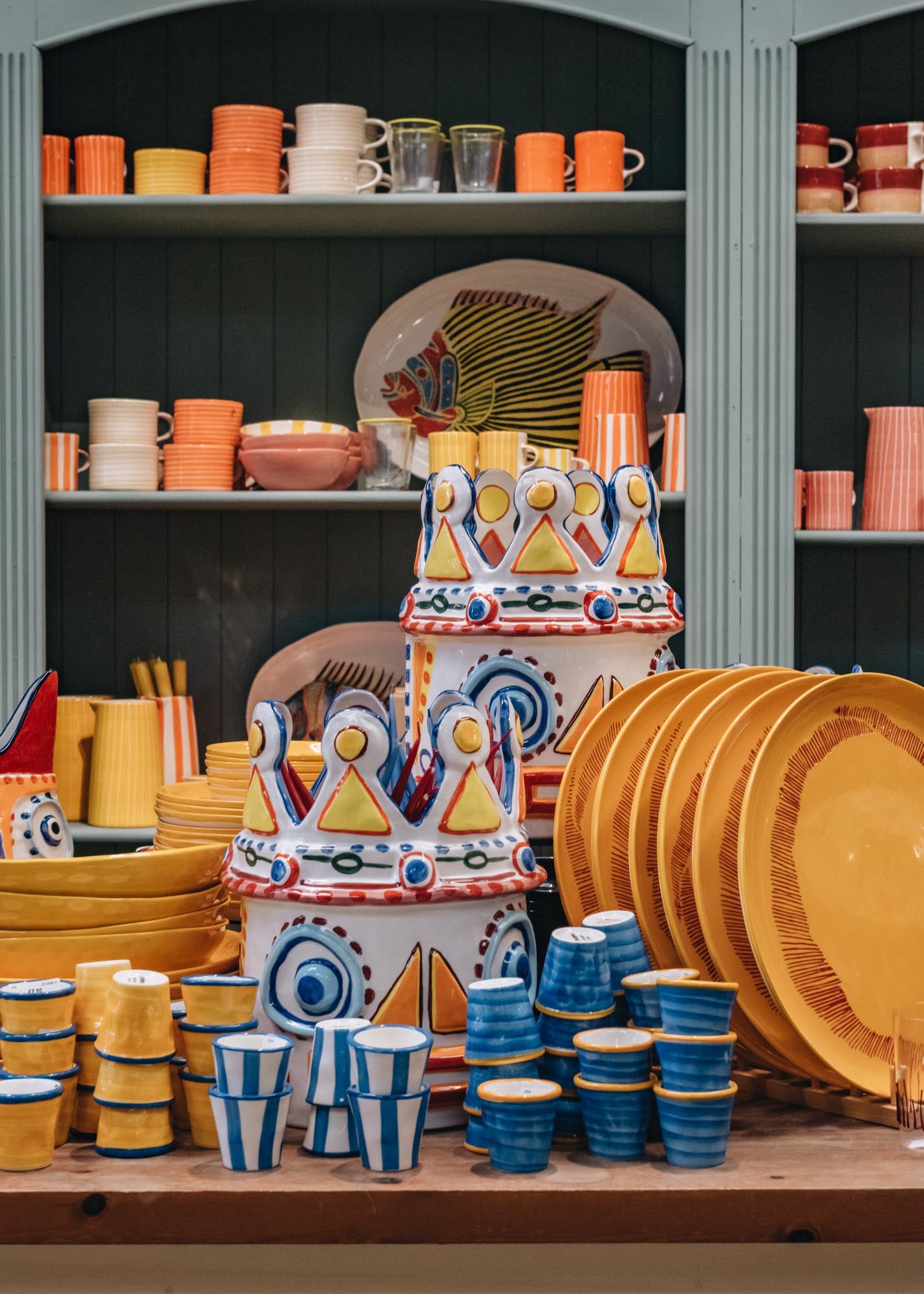 Planting a Rose Obelisk Feature Pot – Burford Garden Co.