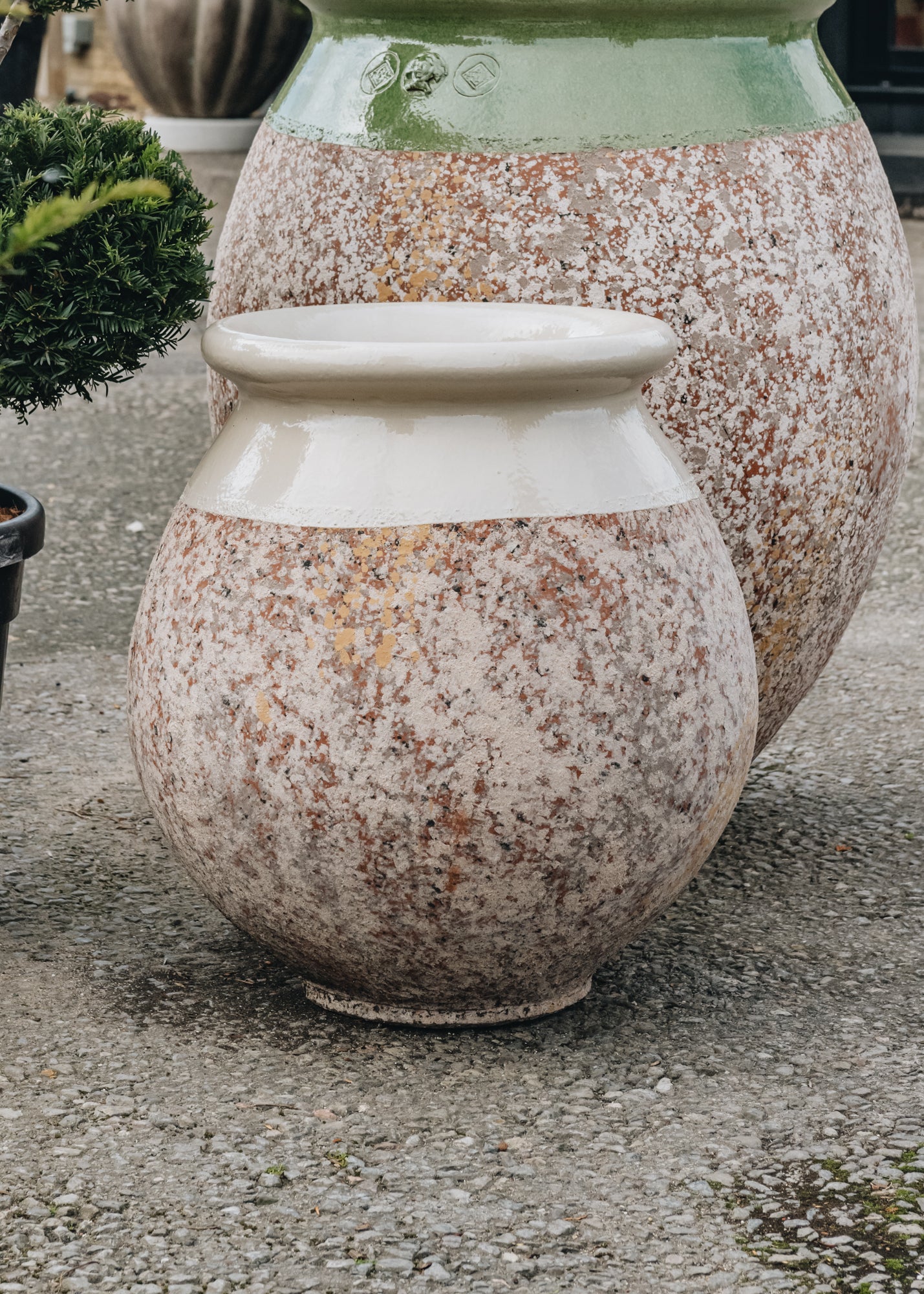 Drop Jar Pot with Ivory Neck, 60cm – Burford Garden Co.