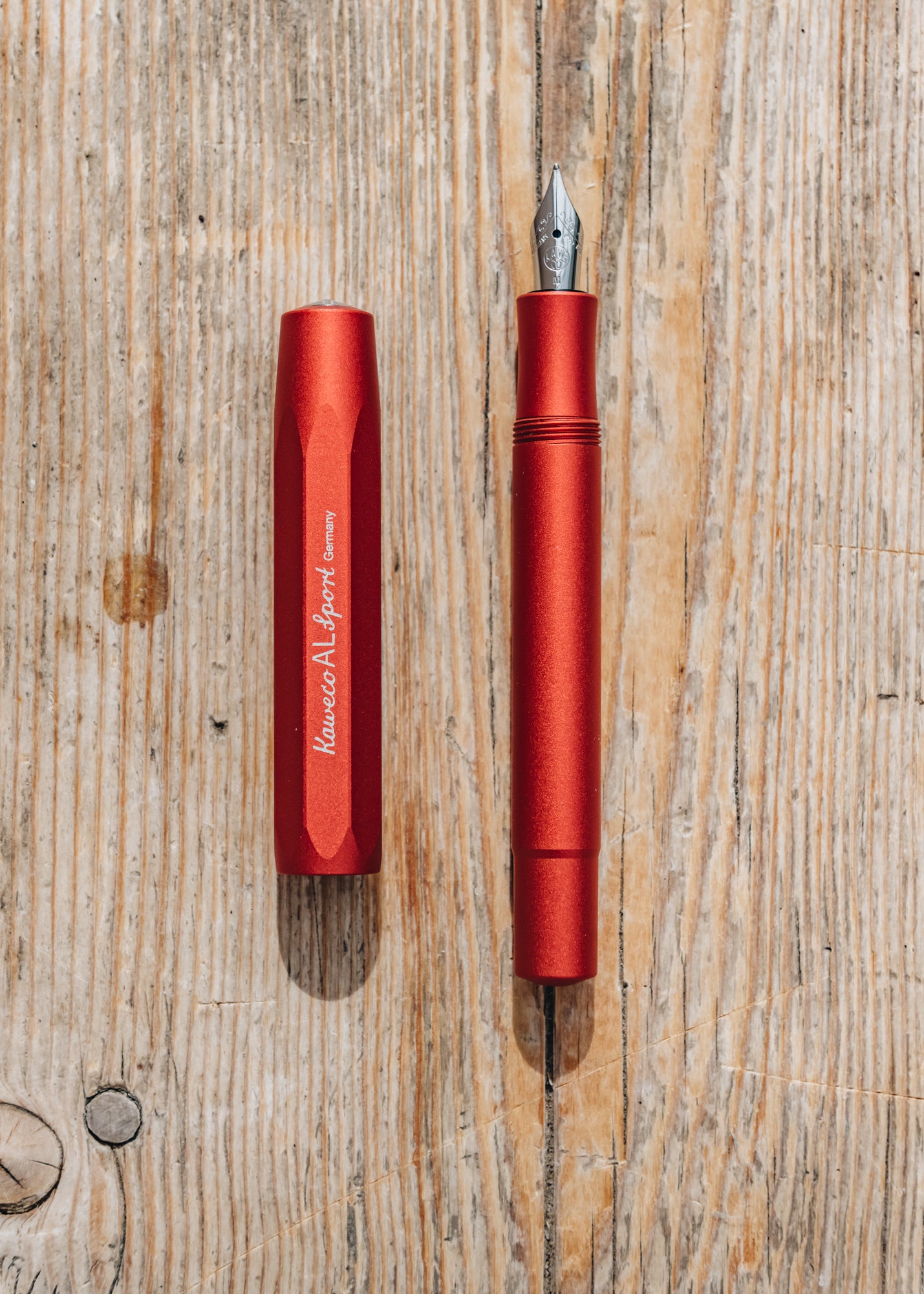 Al Sport Fountain Pen in Deep Red, Medium Nib – Burford Garden Co.