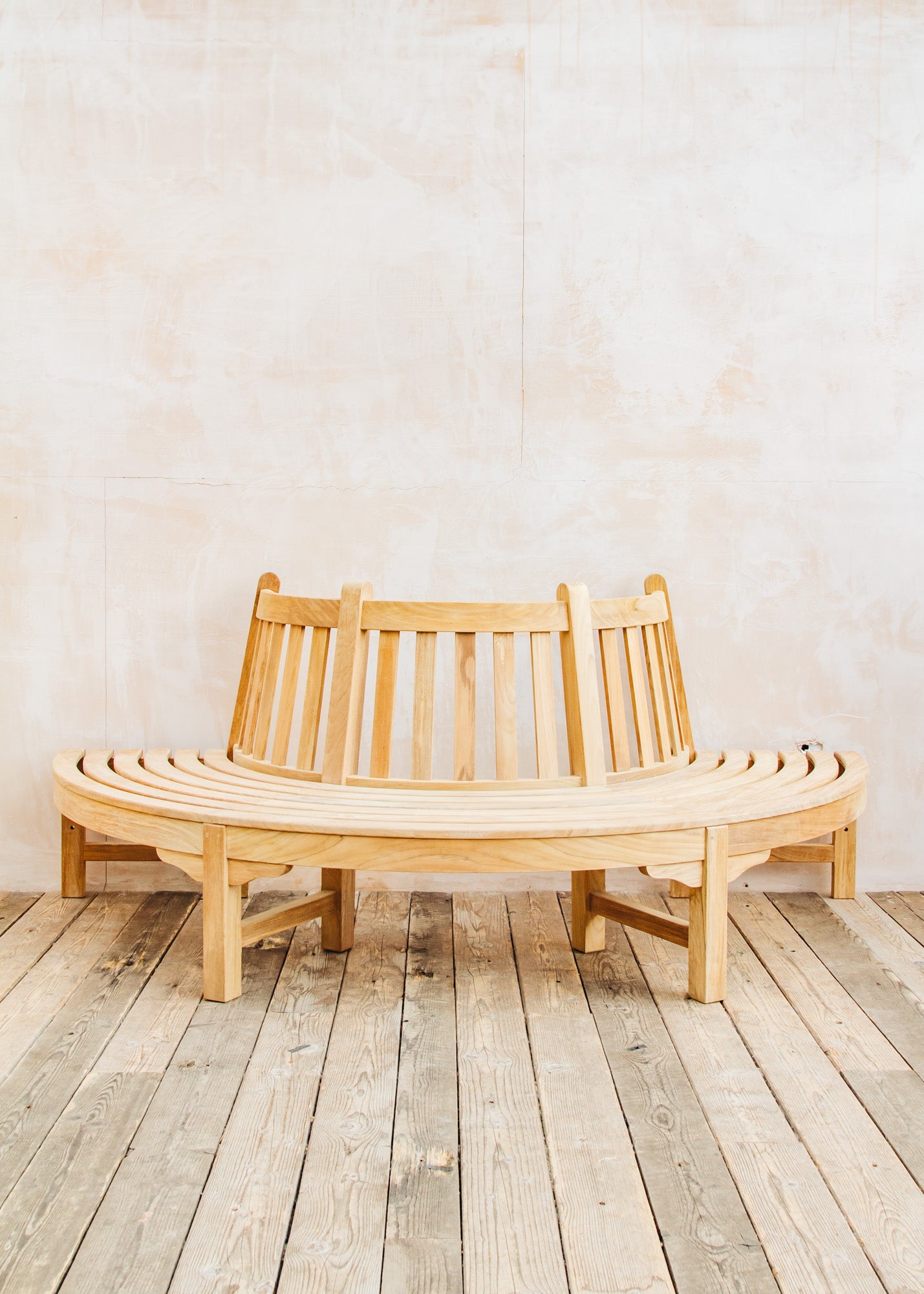Barlow Tyrie Glenham Half-Circular Tree Seat | Burford Garden Co.