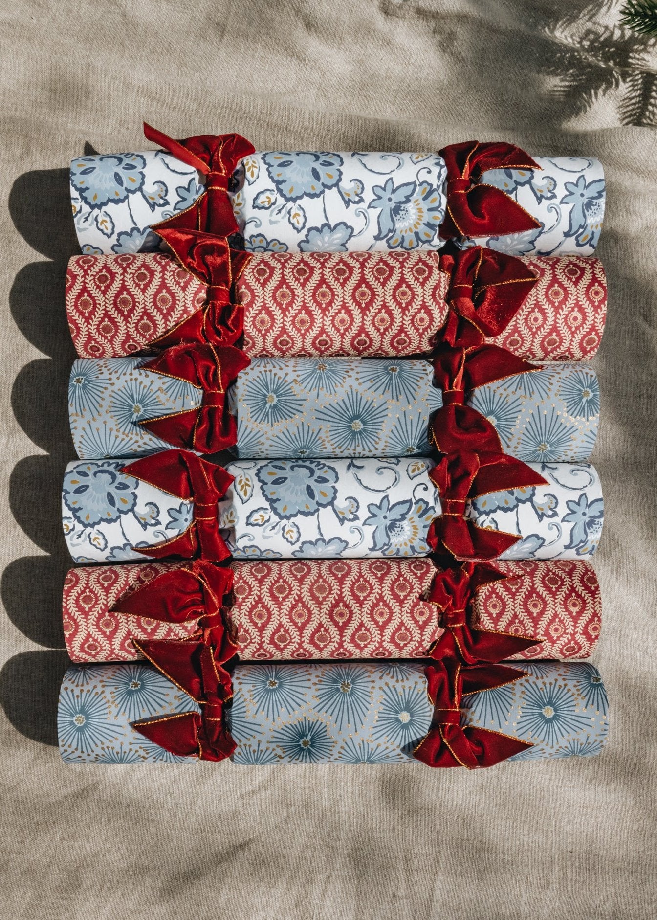 Burford Luxury Christmas Crackers with Red Ribbon | Burford Garden Co.