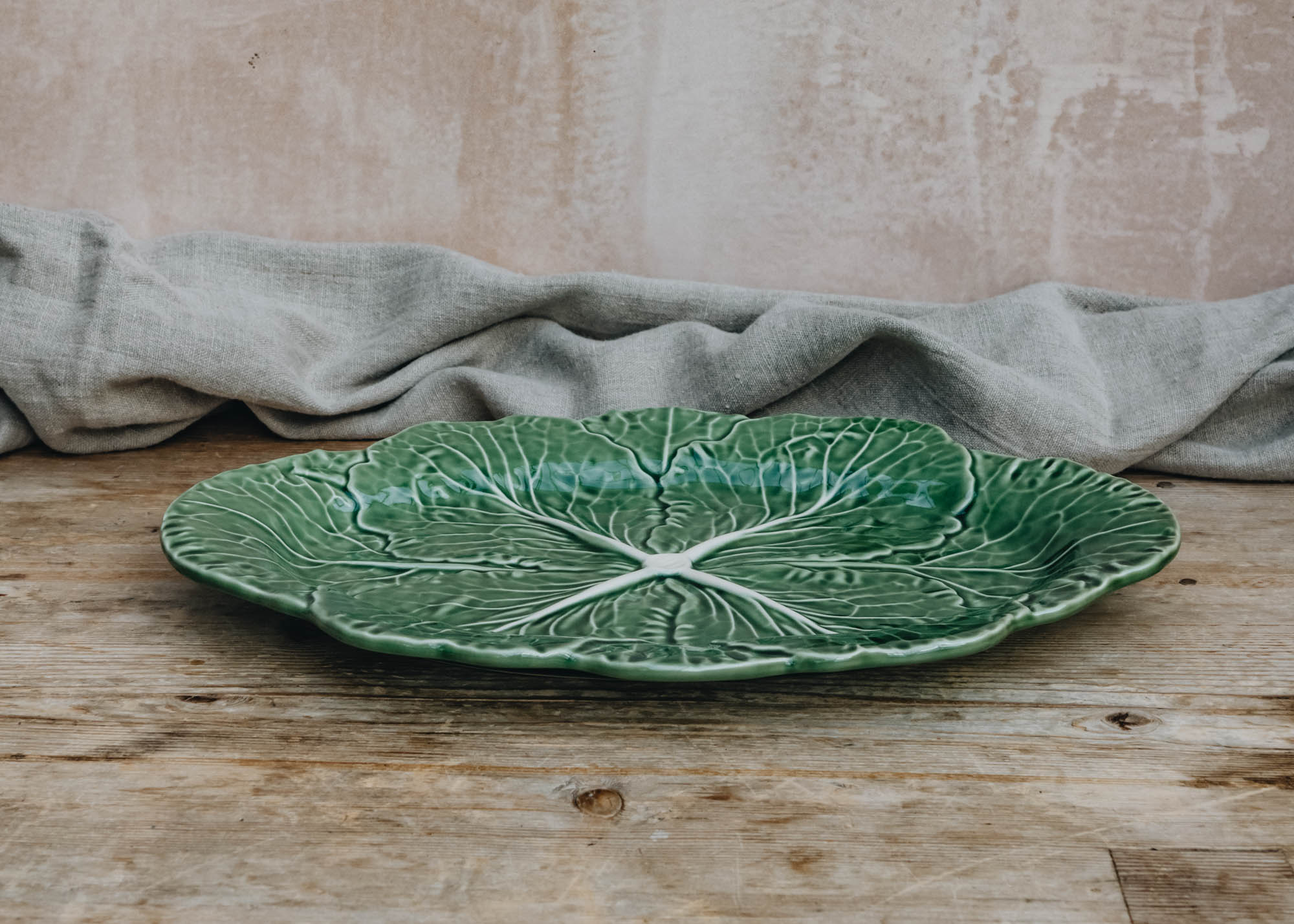 Bordallo Pinheiro Cabbage Small Oval Platter | Burford Garden Co.