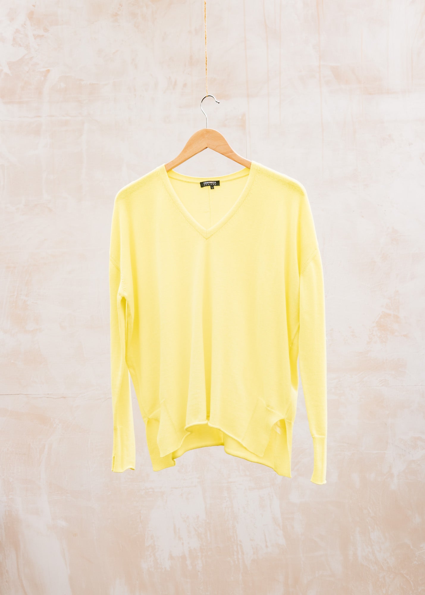 Wide Body V-Neck in Daffodil – Burford Garden Co.