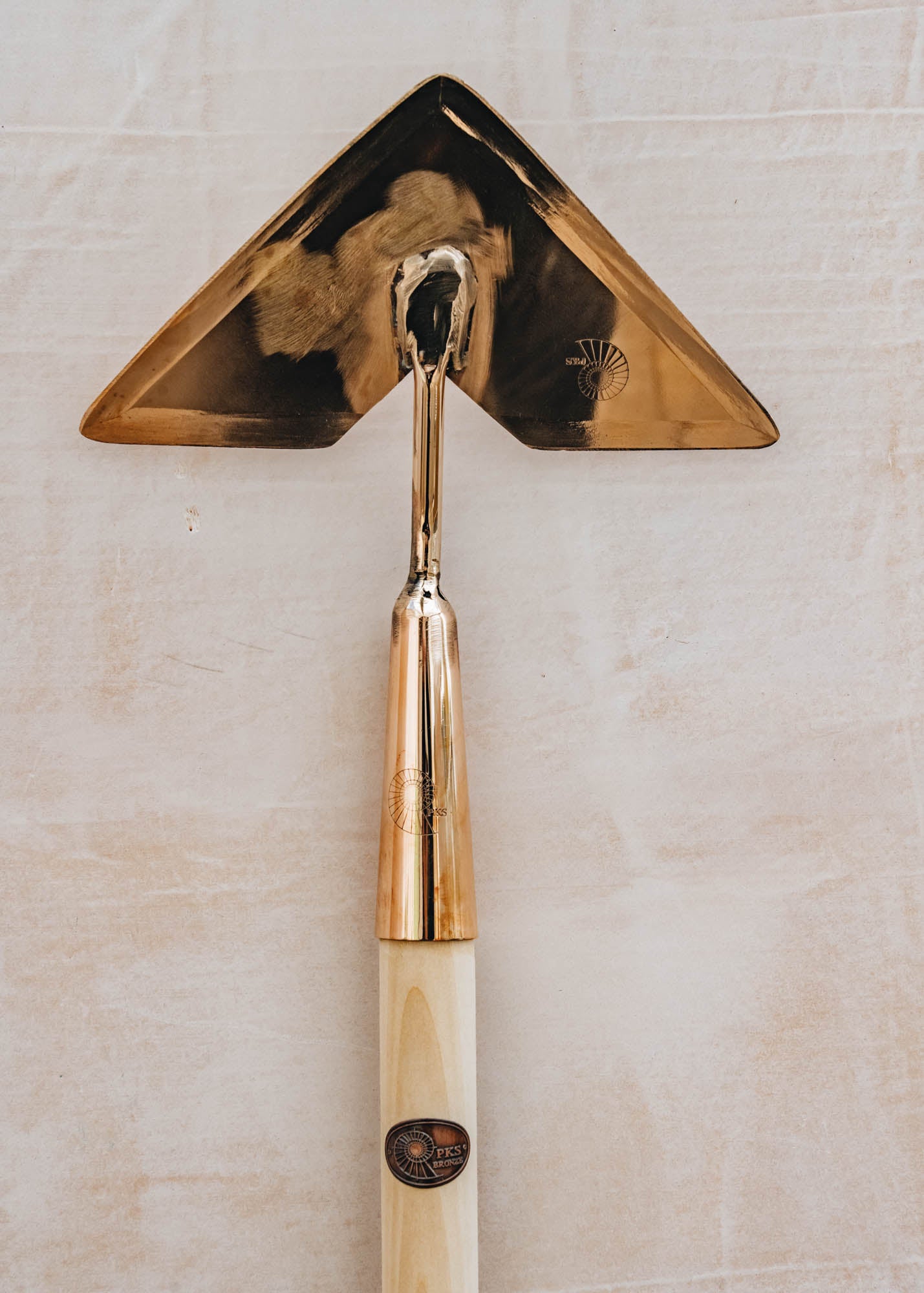 Bronze Cor Hoe | Burford Garden Co.