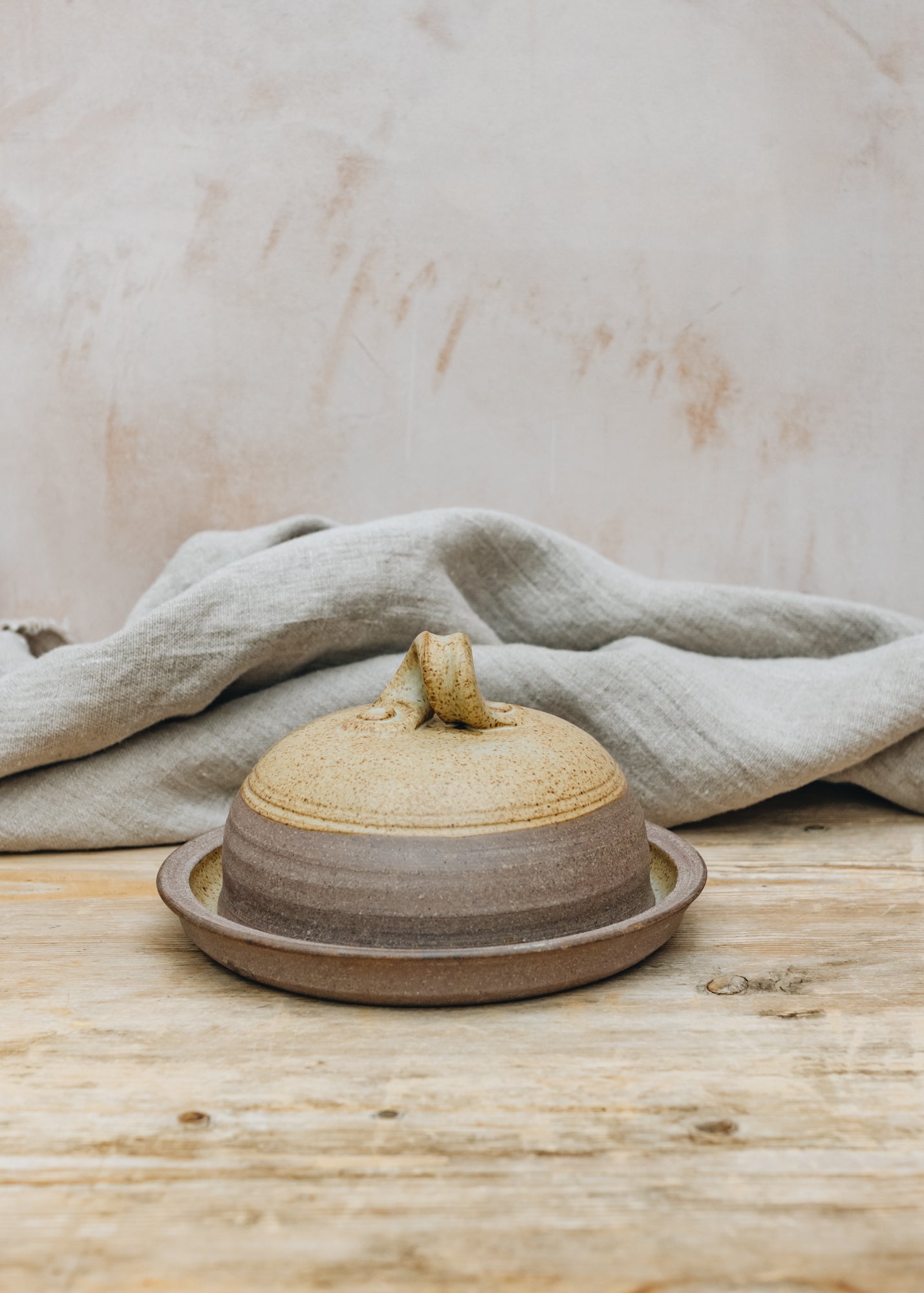Burford Design Stoneware Domed Butter Dish | Burford Garden Co.