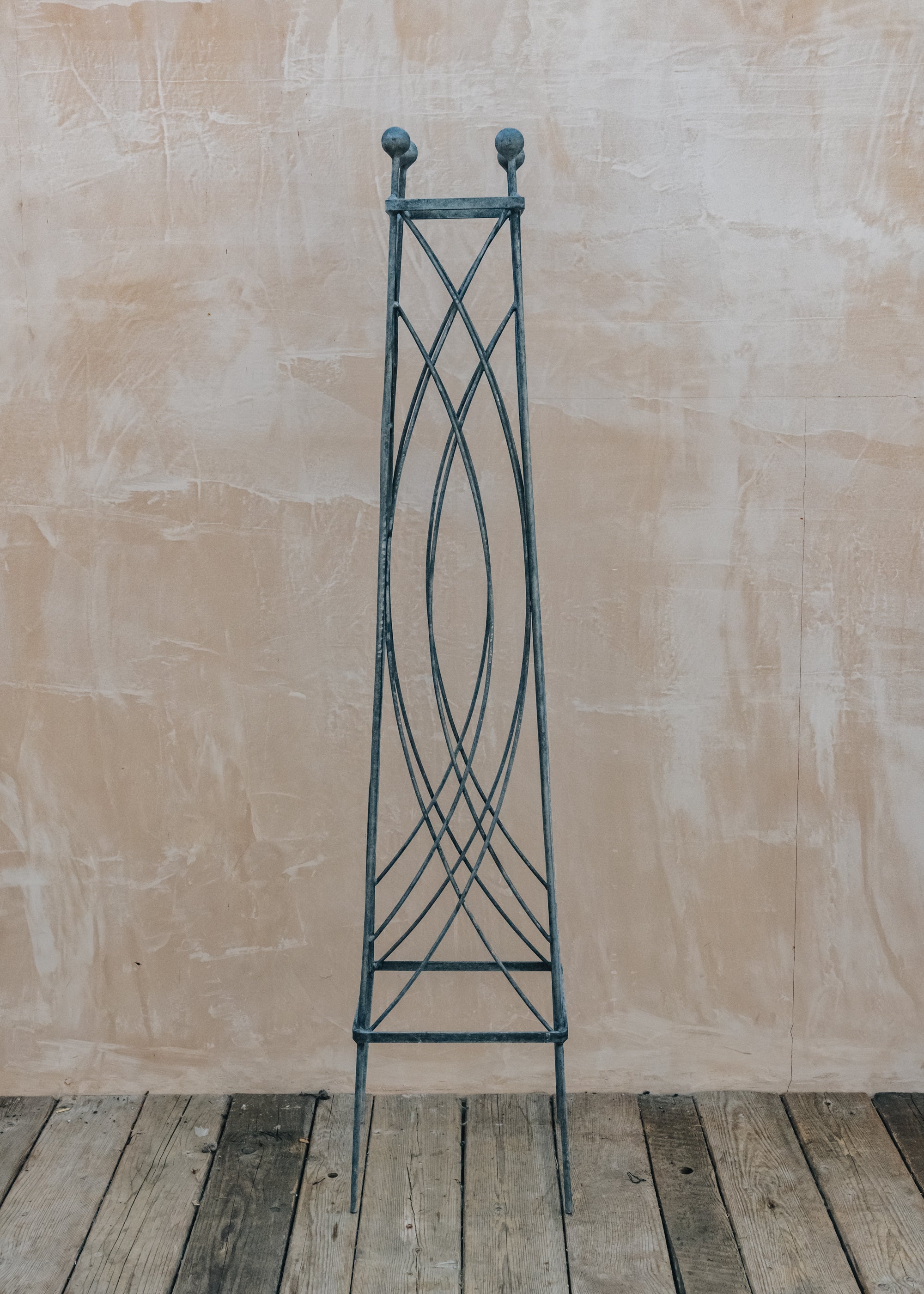 Mckellers Eyton Obelisk | Burford Garden Co.