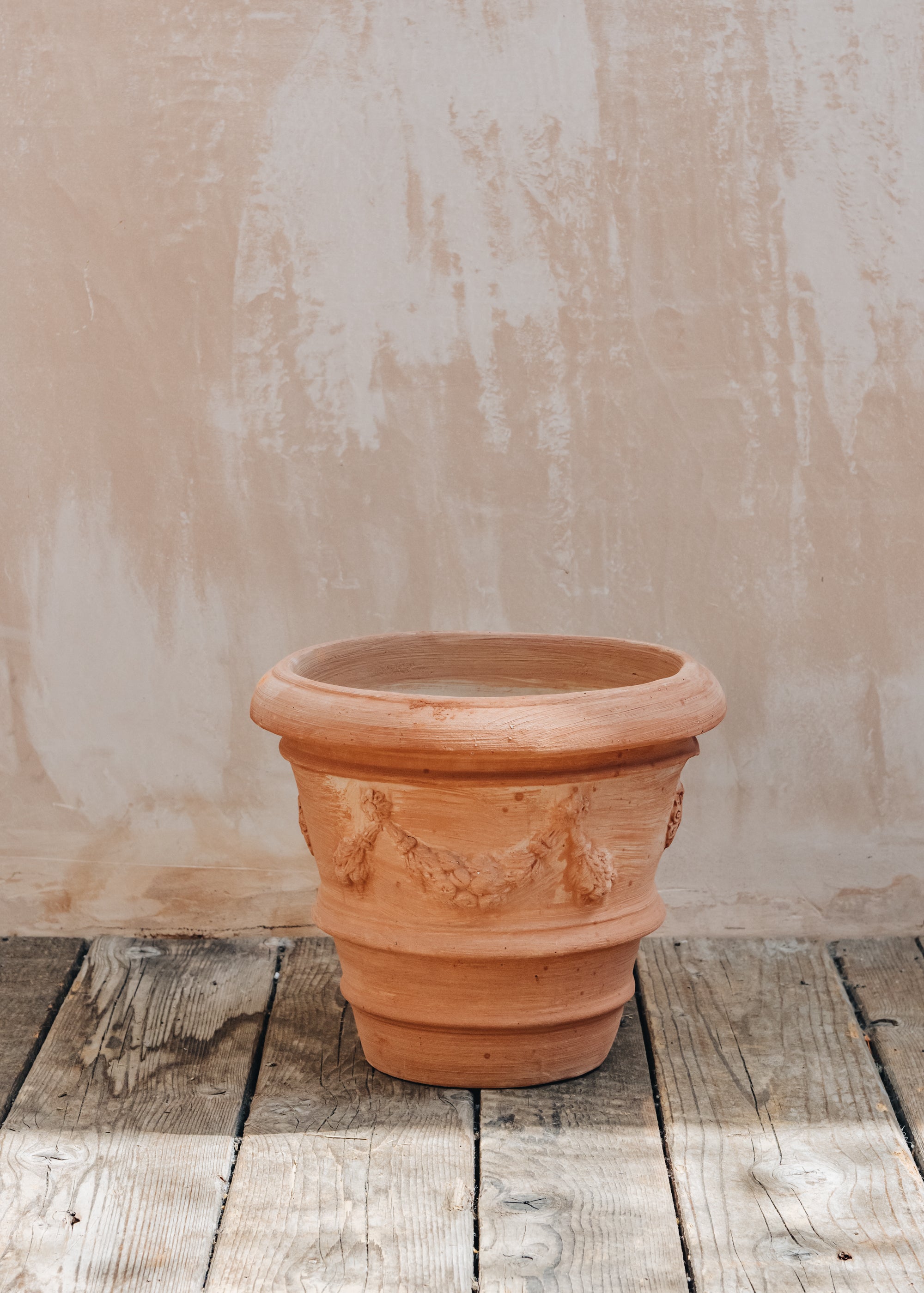 Festonata Imprunetino Terracotta Pot, 30cm – Burford Garden Co.
