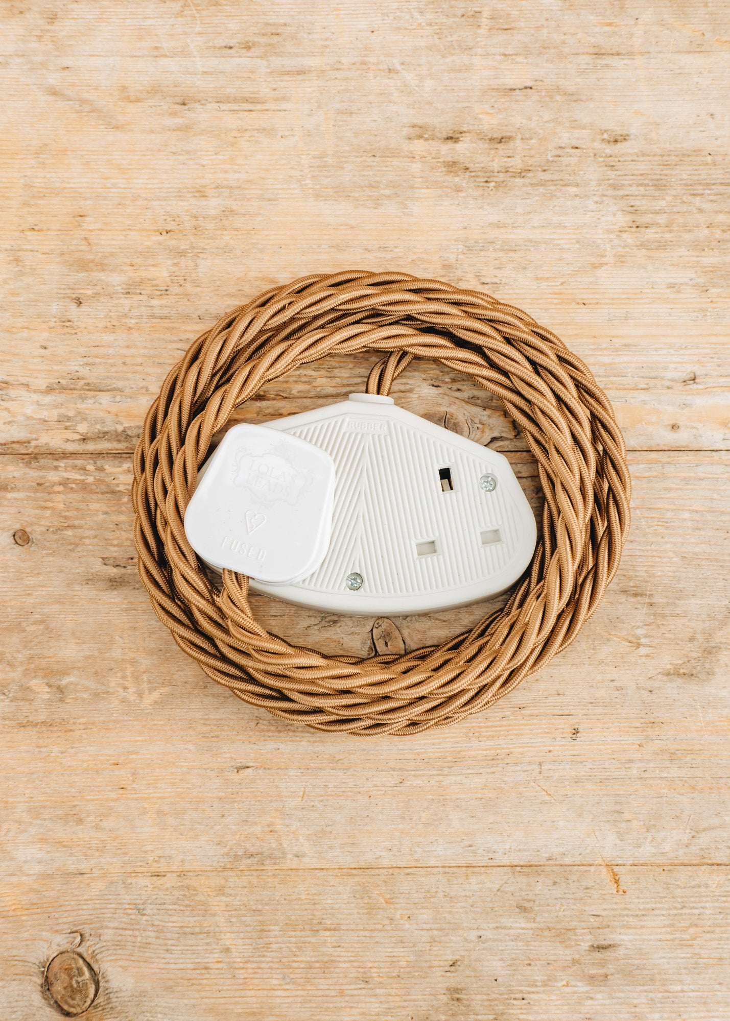 Wren 3m Extension Lead with White Two Gang Socket – Burford Garden Co.