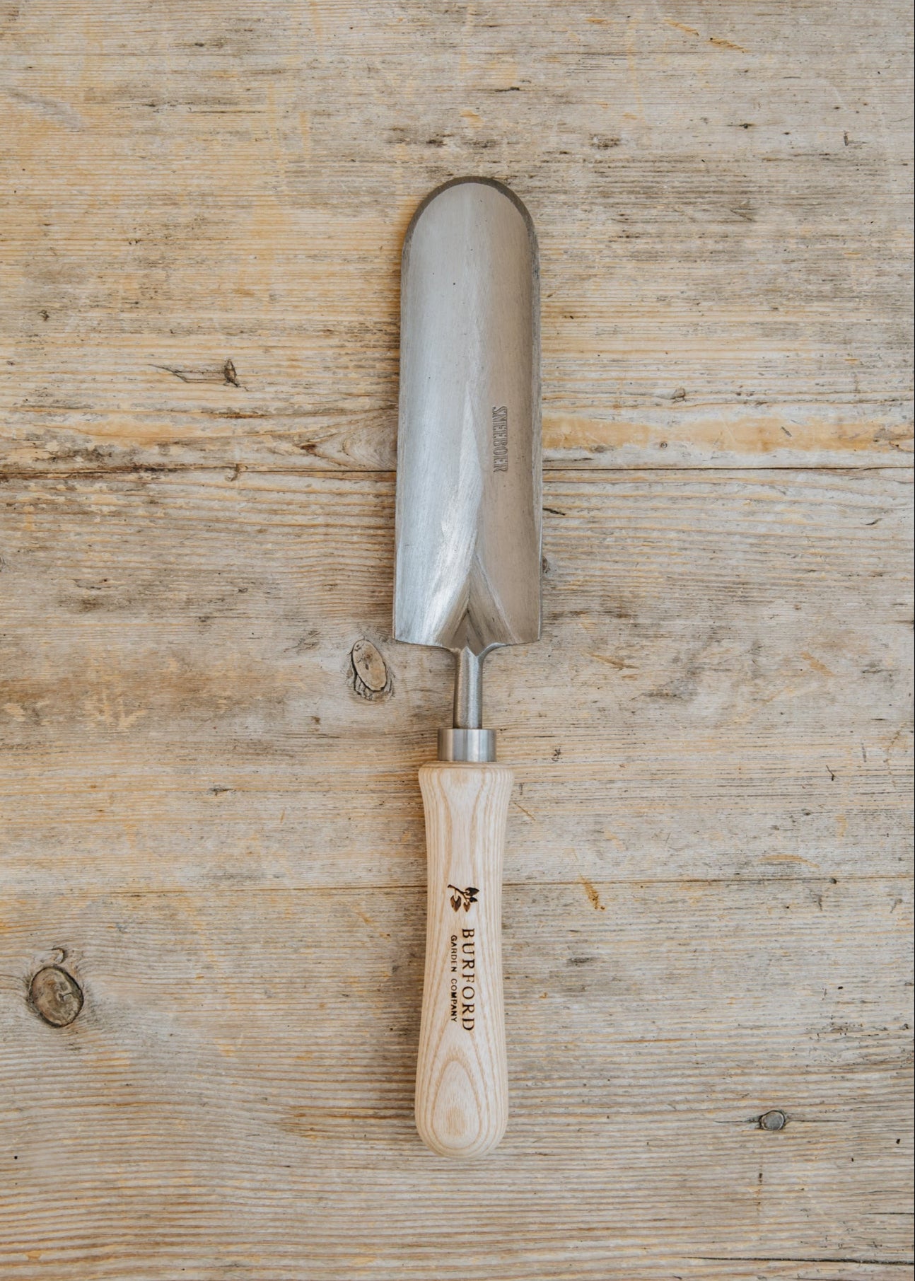Great Dixter Trowel with Ash Handle – Burford Garden Co.