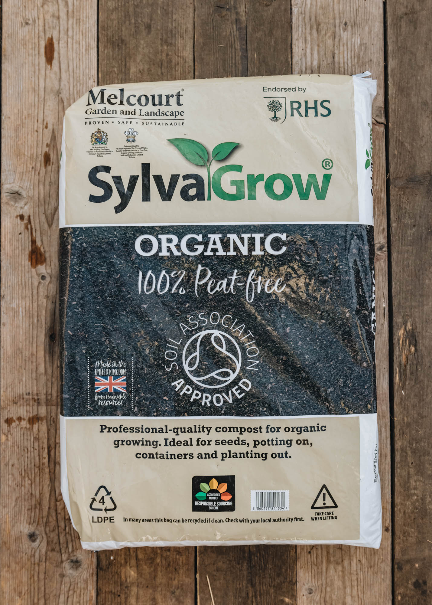 Melcourt Sylvagrow Organic Compost, 40l | Burford Garden Co.
