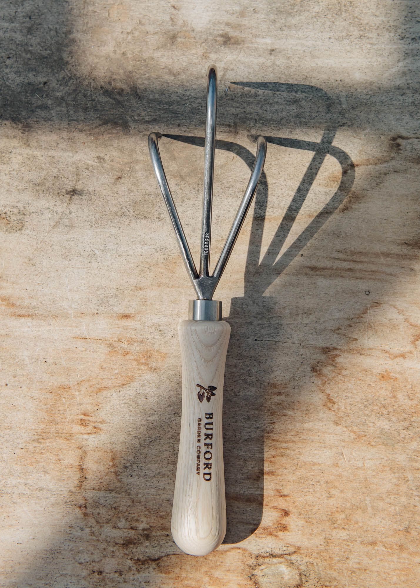 Sneeboer Handheld Cultivator | Garden Tools | Burford Garden Co.