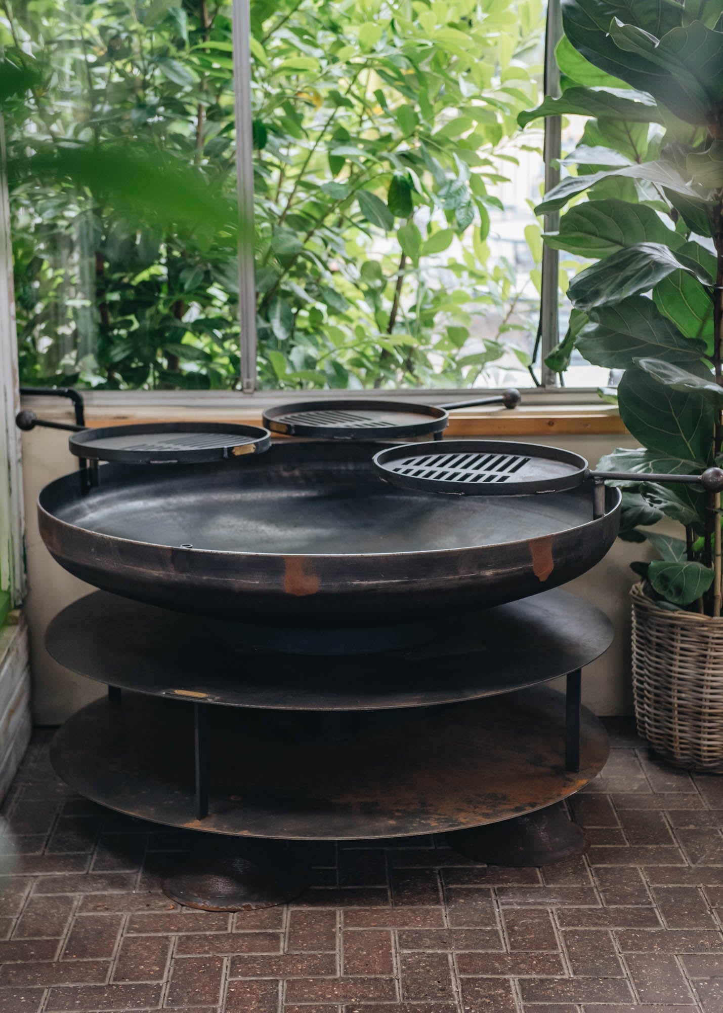 Ring of Logs Fire Pit | Fire Pits | Burford Garden Co.