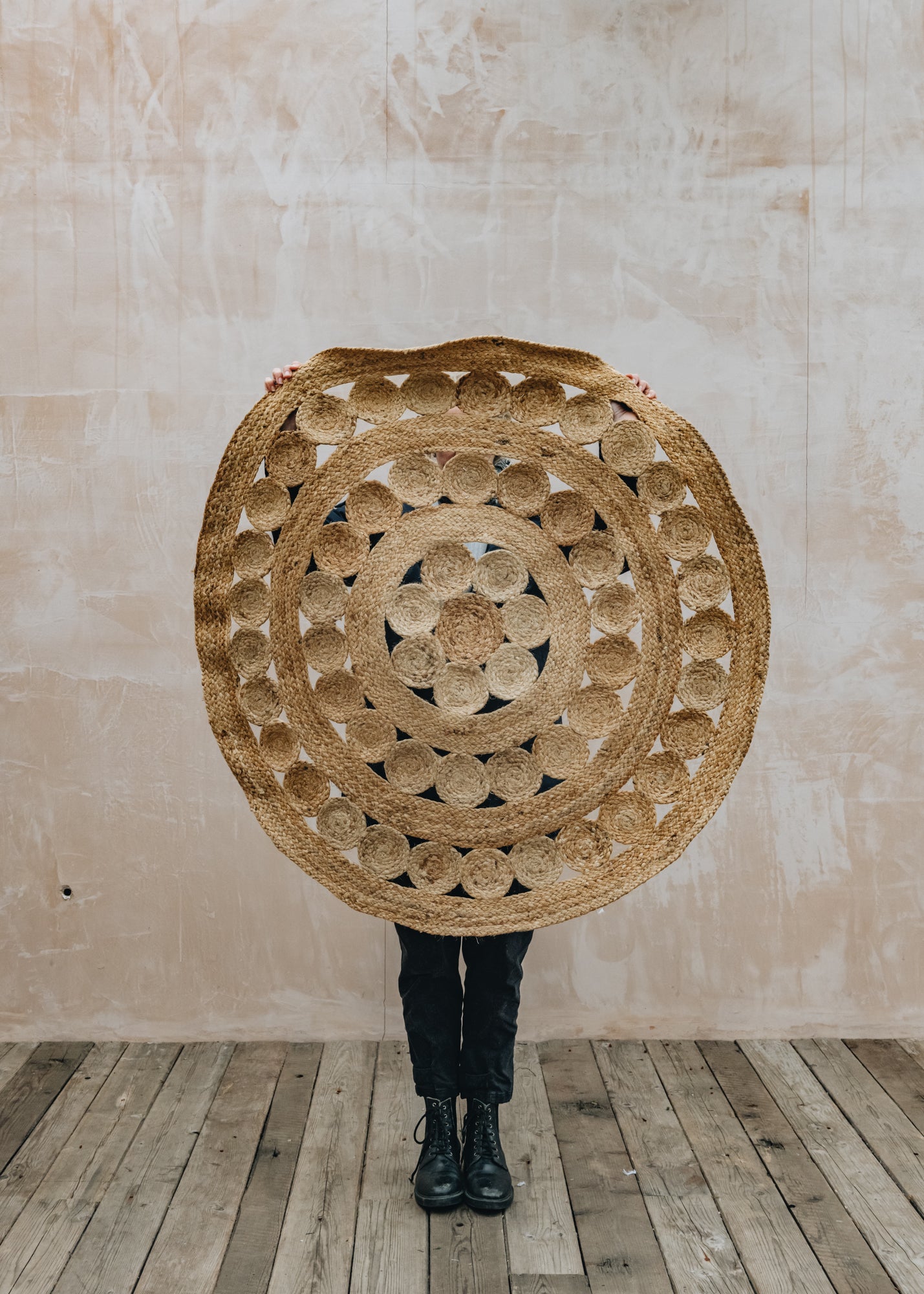 Indra Round Patterned Jute Rug 120cm | Burford Garden Co.